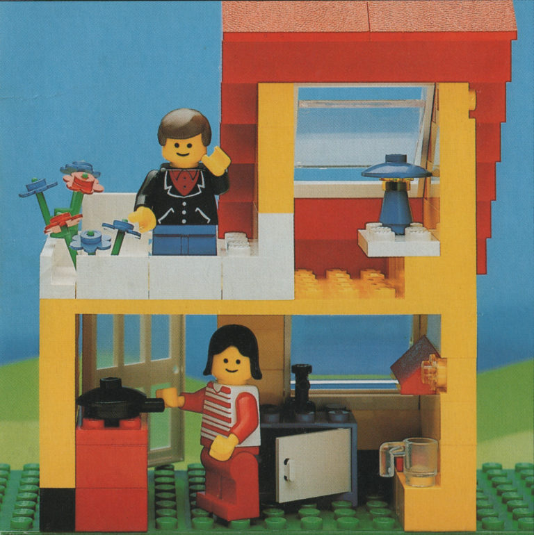 Alternate Models Now With Instructions! - Back of the Box Builds