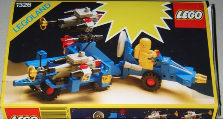 1526: Unknown (Space Radar Buggy) - Back of the Box Builds