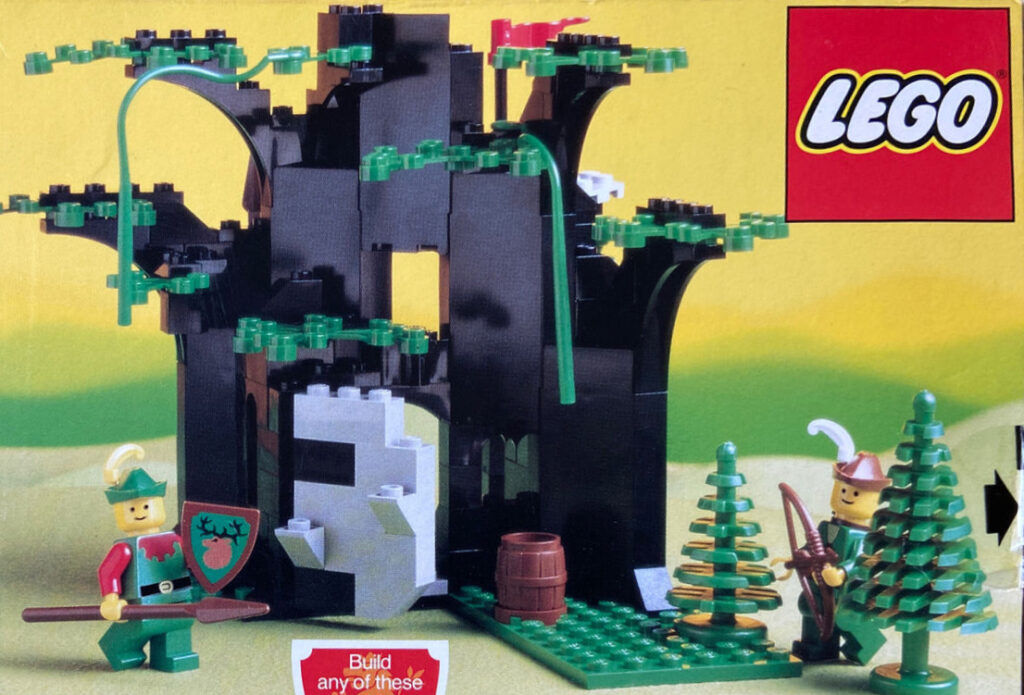6054: Forestmen's Hideout - Back of the Box Builds