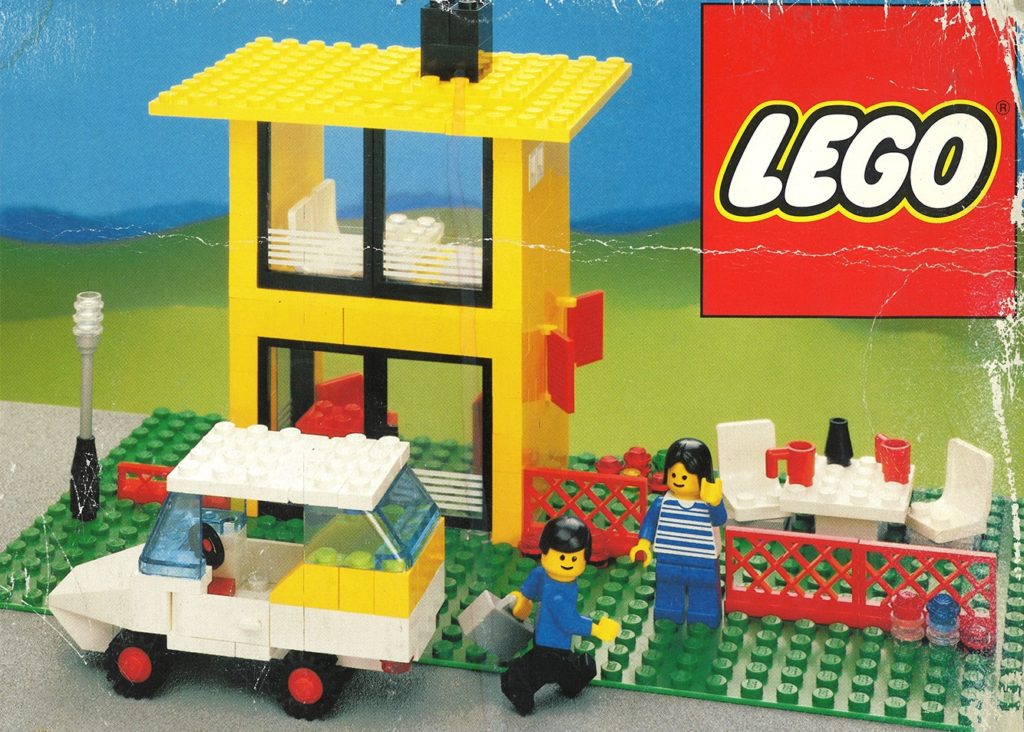 6392: Airport - Back of the Box Builds