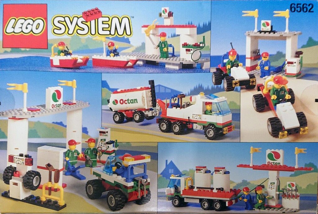 6562: Gas Stop Shop - Back of the Box Builds