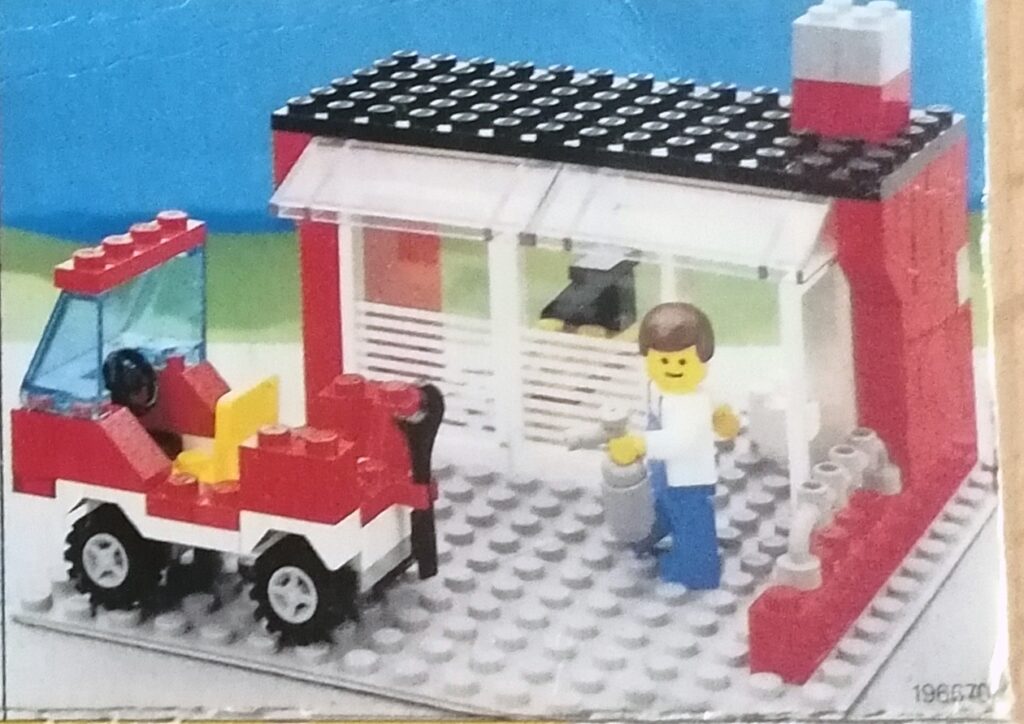 6369: Garage - Back of the Box Builds
